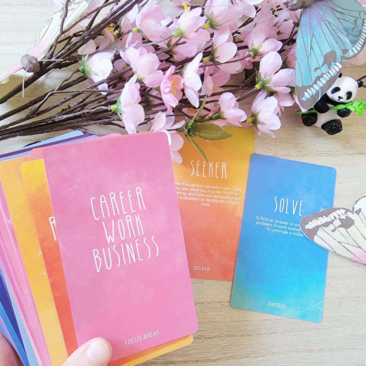 DIY tarot spreads with the Spread Machine Cards + Oracle - Little Red Tarot